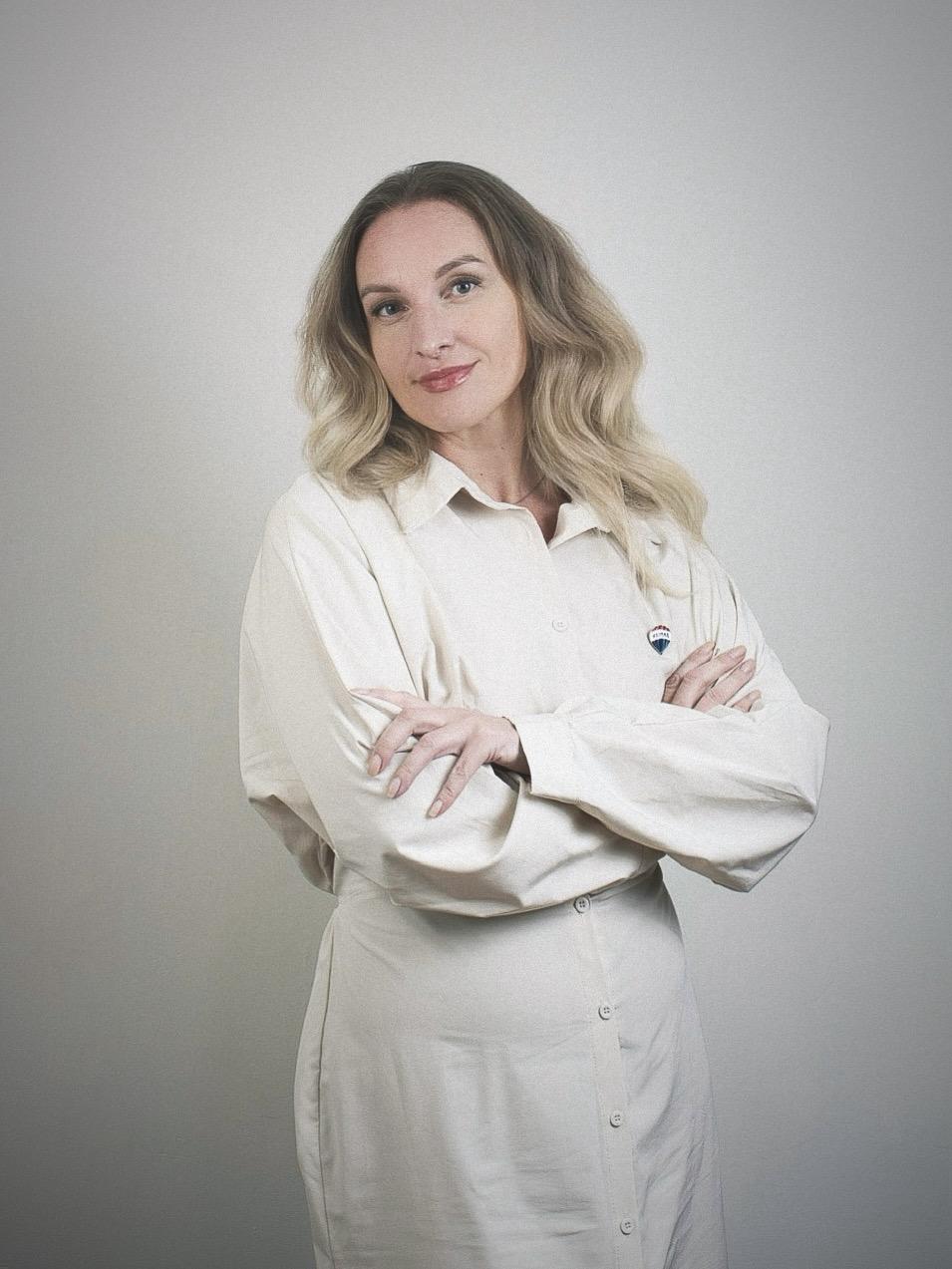 Oleksandra Hak - Remax